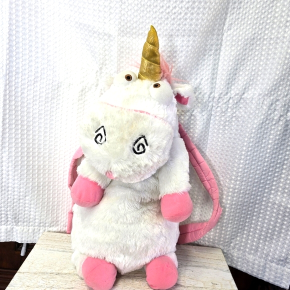 Universal | Accessories | Universal Studios Despicable Me Backpack ...